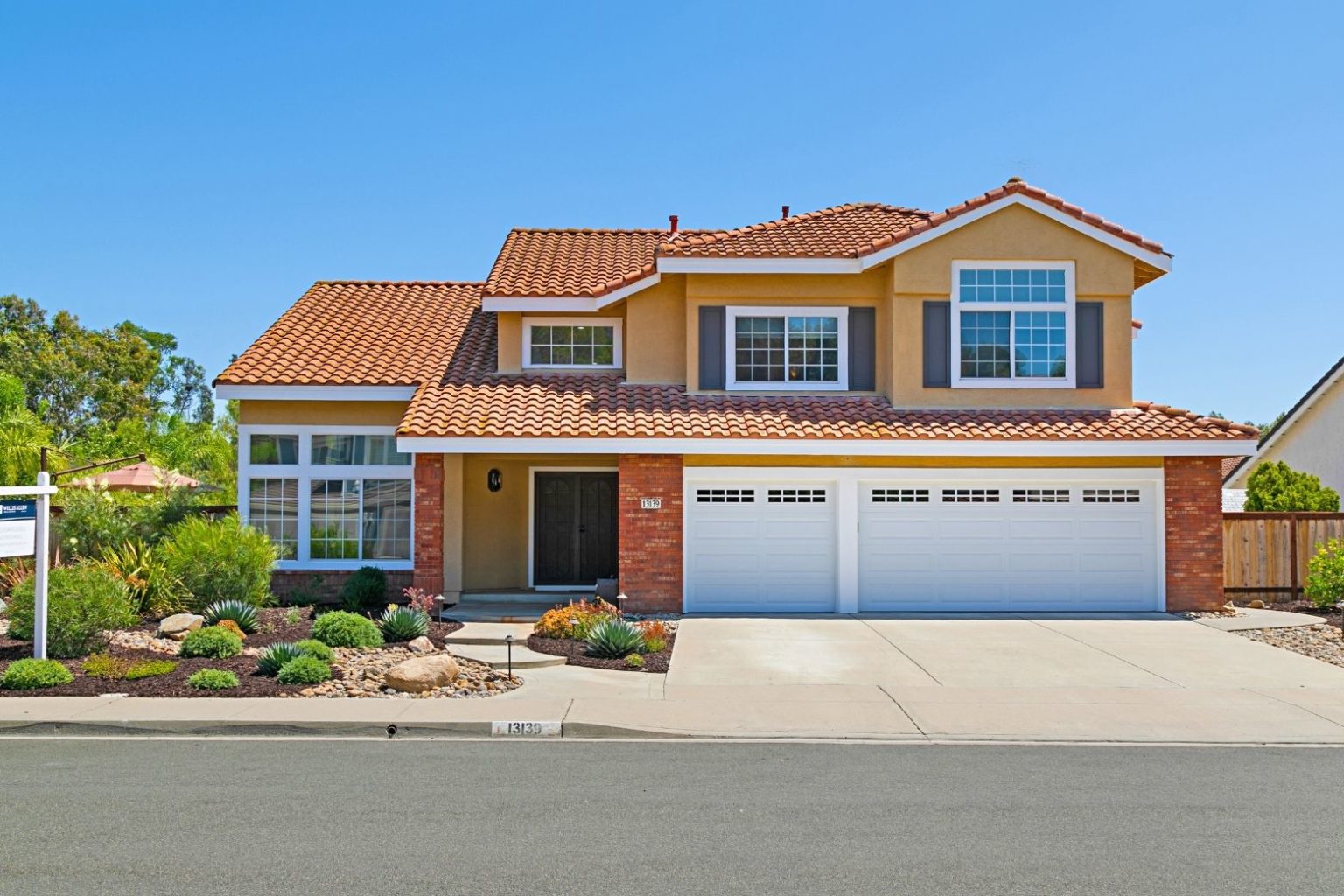 Exterior Home Updates Before Selling | Pre-Listing Exterior Remodeling ...