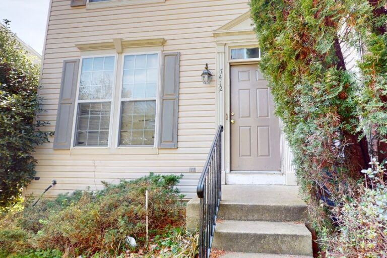 Interior Refresh, Exterior Facelift | Curbio Past Projects